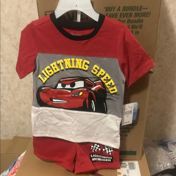 Disney | Matching Sets | Nwt Sz 2t Cars Lightning Mcqueen Shortset ...